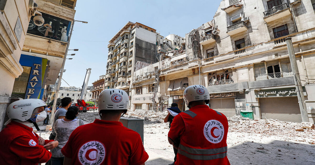 Cairo building collapse highlights lax government oversight - AL ...