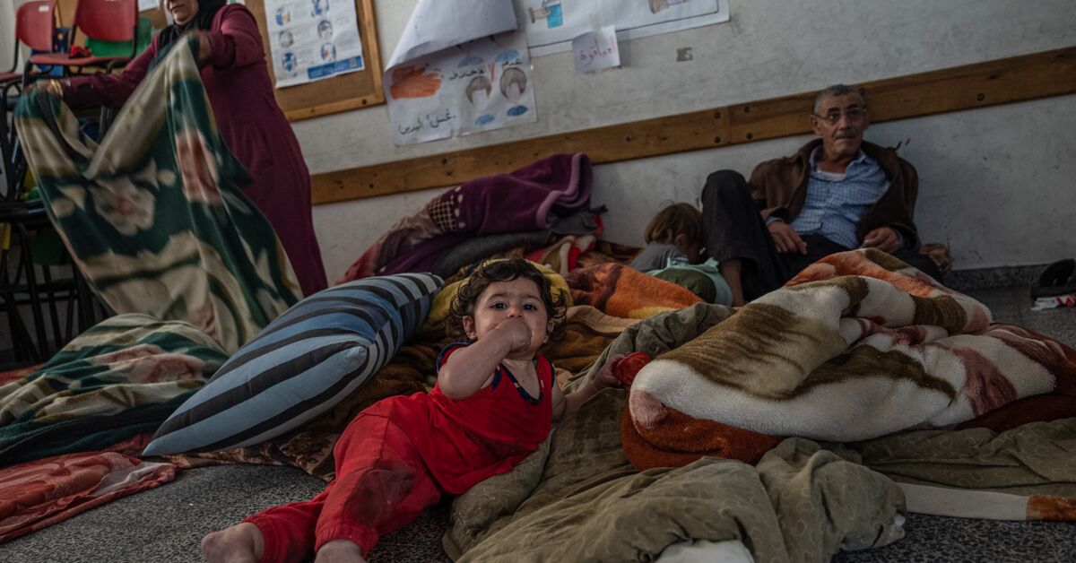 Gaza under fire, testimonies from under the shelling - AL-Monitor: The ...