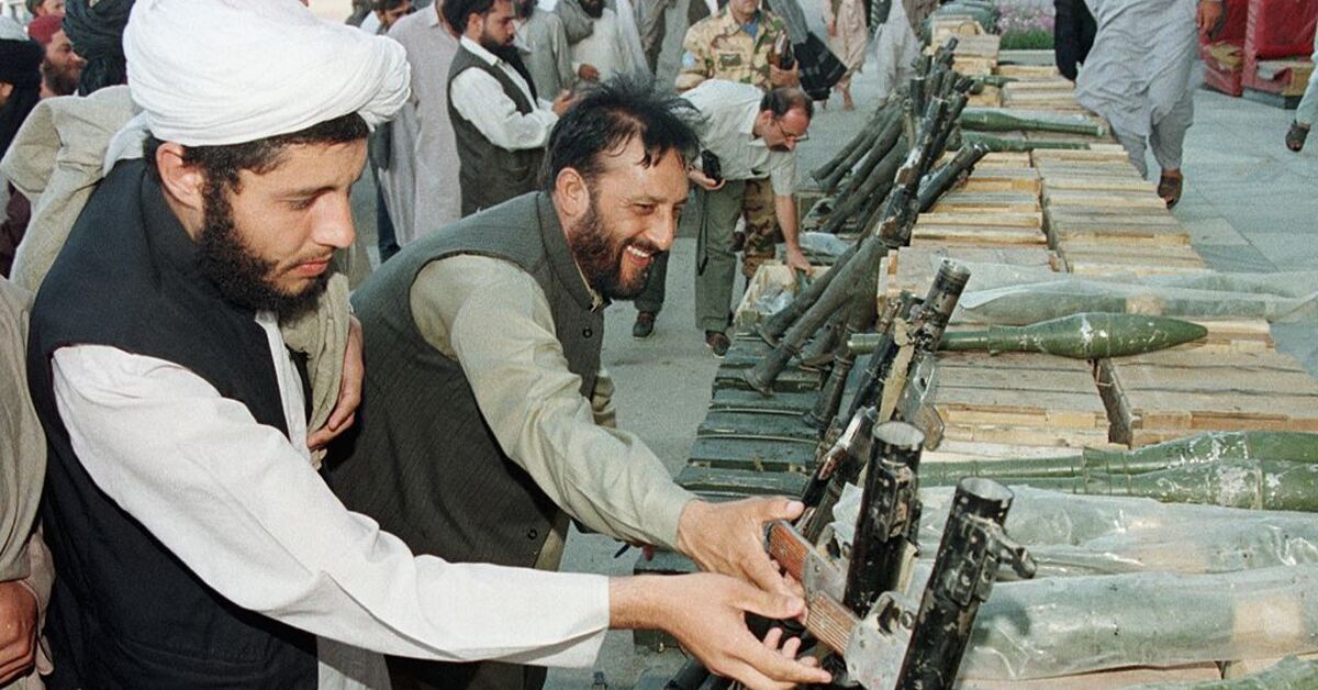 Grand ayatollah warns against Iran's Taliban approach - AL-Monitor: The ...