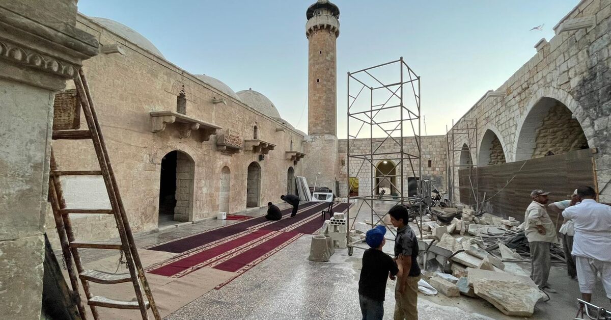 Idlib authorities begin restoration of historic mosque - AL-Monitor ...
