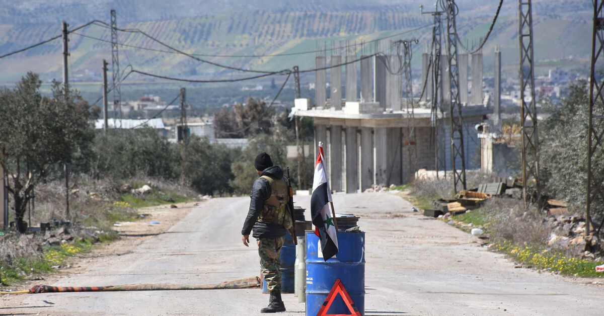 Syrian security personnel killed in drive-by shooting - AL-Monitor: The ...