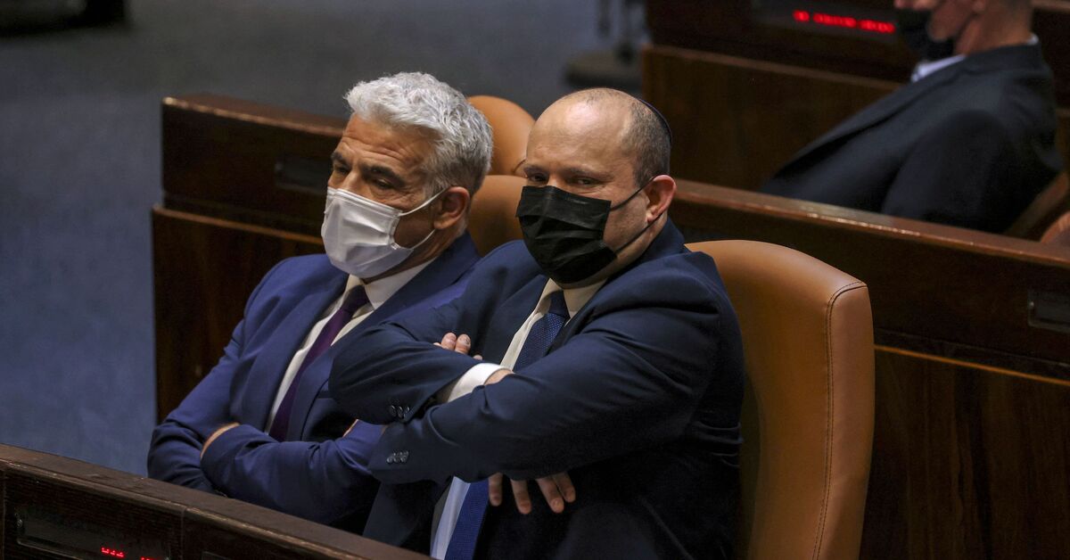 Gestures toward Palestinians leave Bennett in bind - AL-MONITOR: The ...