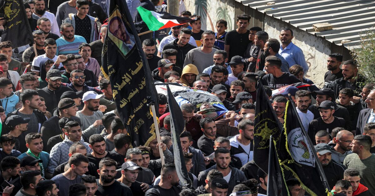 Palestinian media: man killed by Israeli forces as tensions continue ...