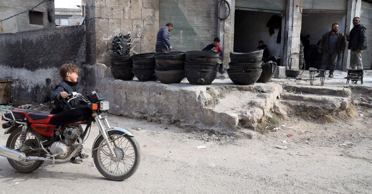 Opposition-led government in Syria's Idlib increases taxes on ...