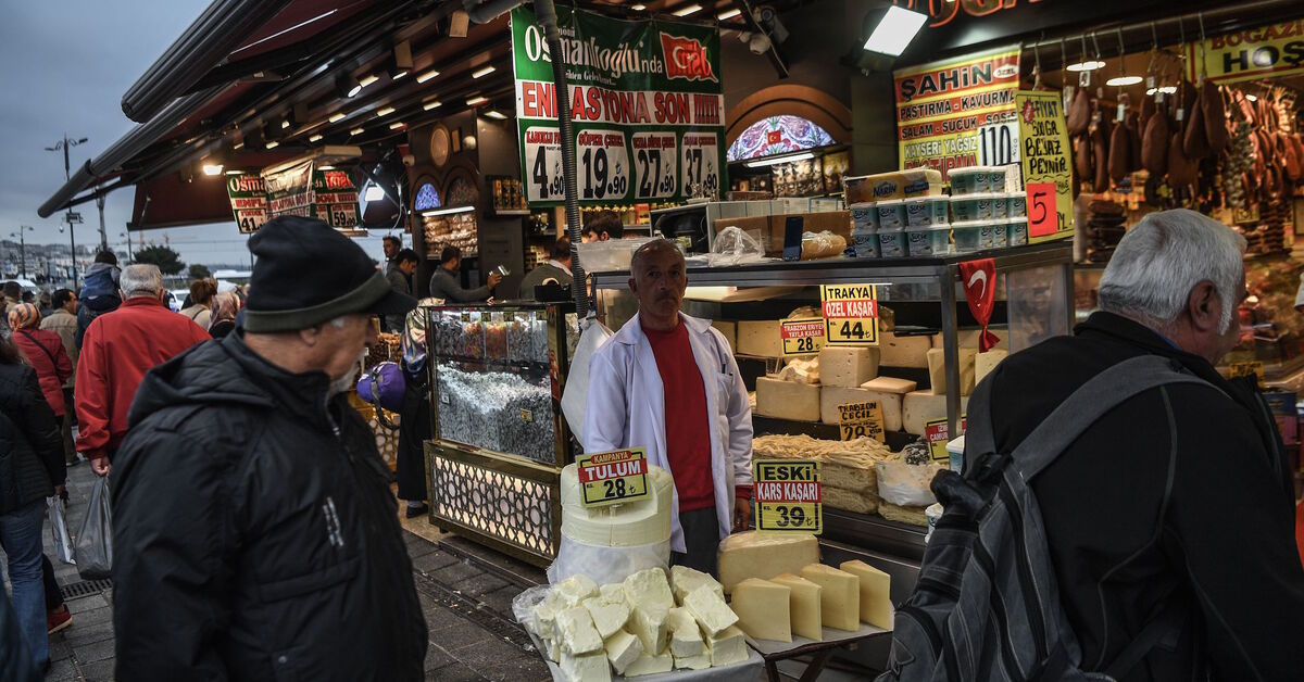 Turkey’s middle class put on austerity footing amid skyrocketing prices ...