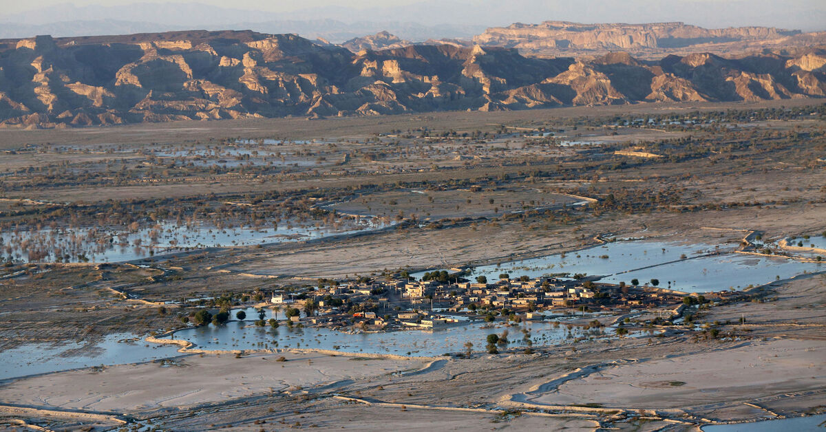 Drought-stricken Iran sinks under deadly floods - AL-MONITOR: The ...