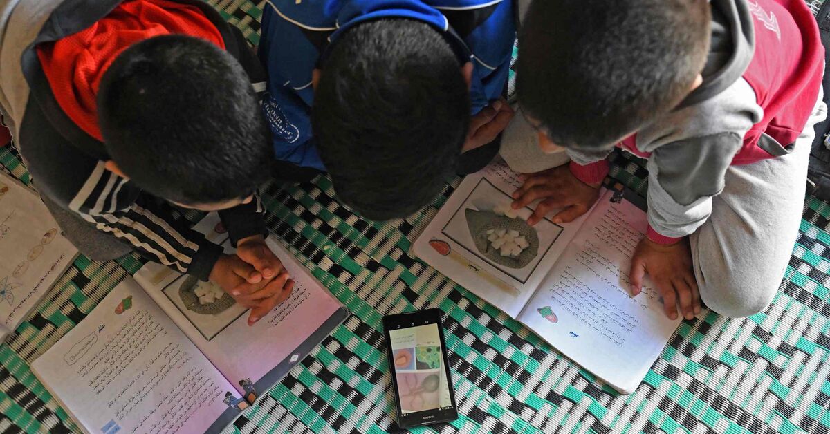 Low-cost internet services reach Syria's al-Bab - AL-Monitor: The ...