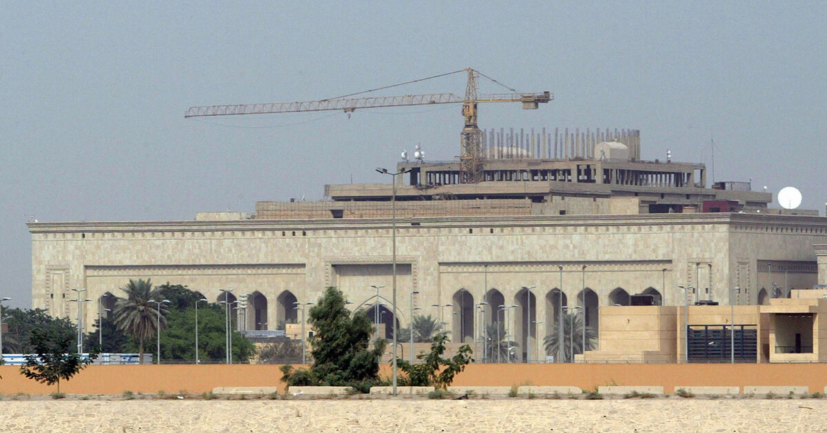 Rockets target US Embassy as Iraq struggles to form new government - AL ...