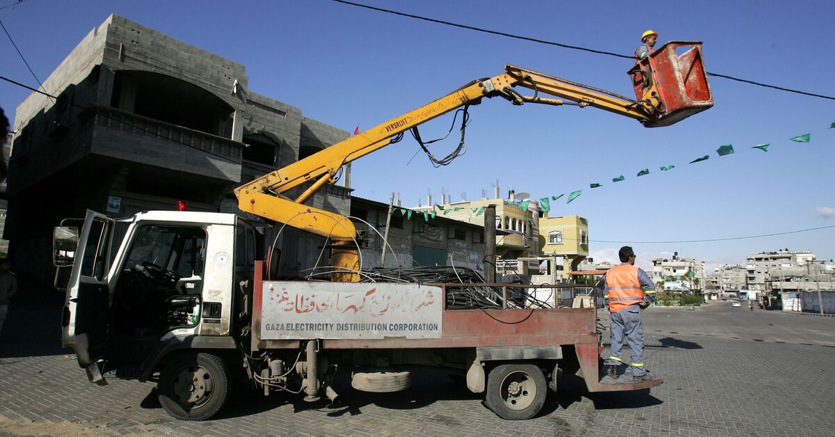 Qatar to fund gas and electricity to Gaza power plant - AL-Monitor: The ...