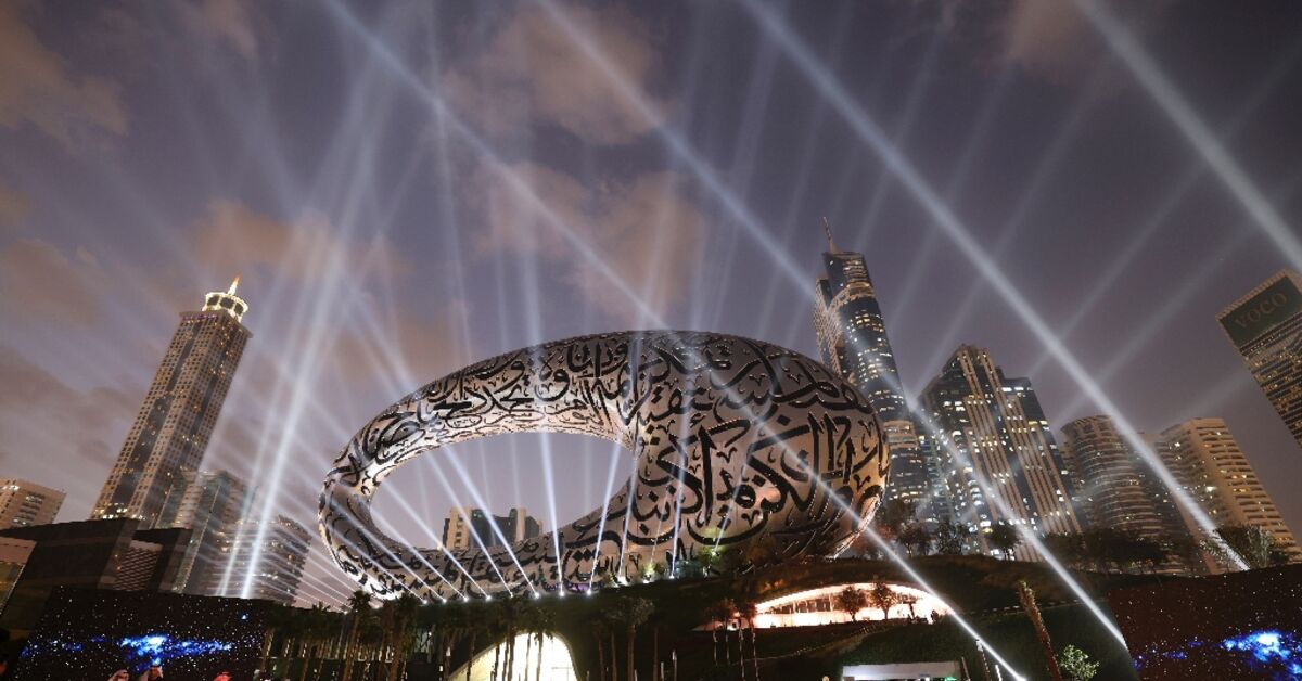 Dubai adds to striking architecture with Museum of Future - AL-Monitor ...