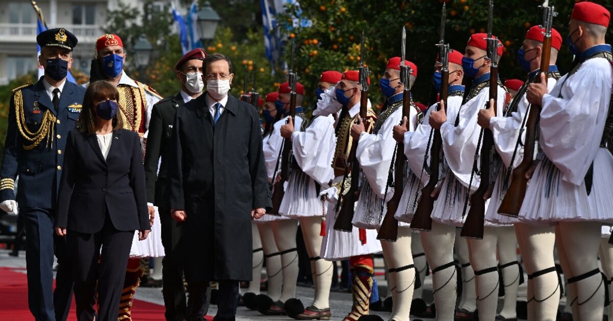 Israel's president in Greece to calm ally ahead of Turkey visit - AL ...