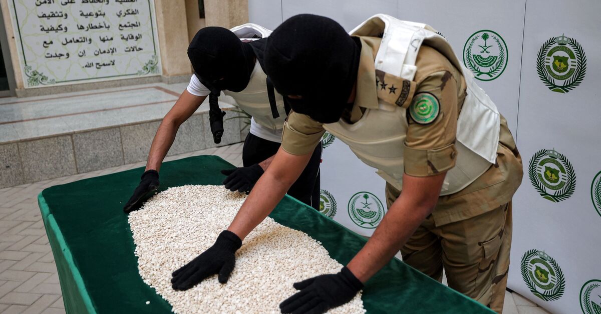 Saudi authorities find Captagon in Jeddah, hash in Mecca - AL-Monitor ...