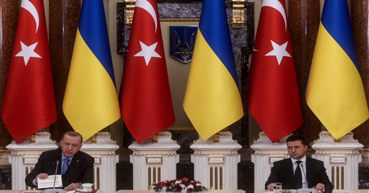 Erdogan steps up pro-refugee rhetoric as 20,000 Ukrainians come to ...