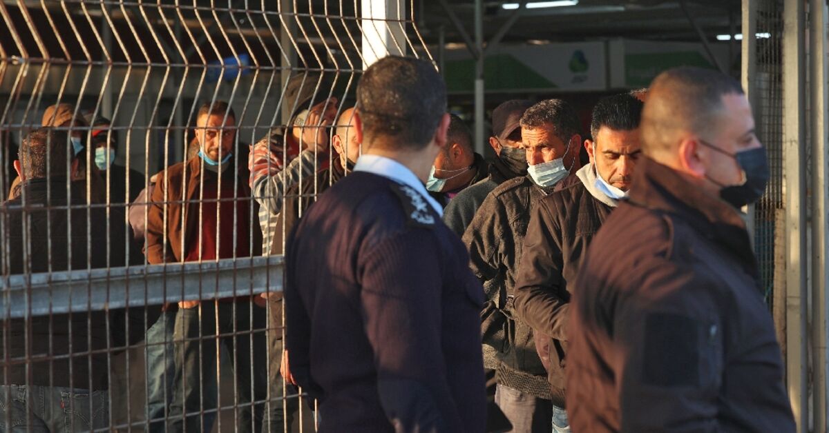 Israel announces new permits for Gaza workers - AL-Monitor: The Middle ...