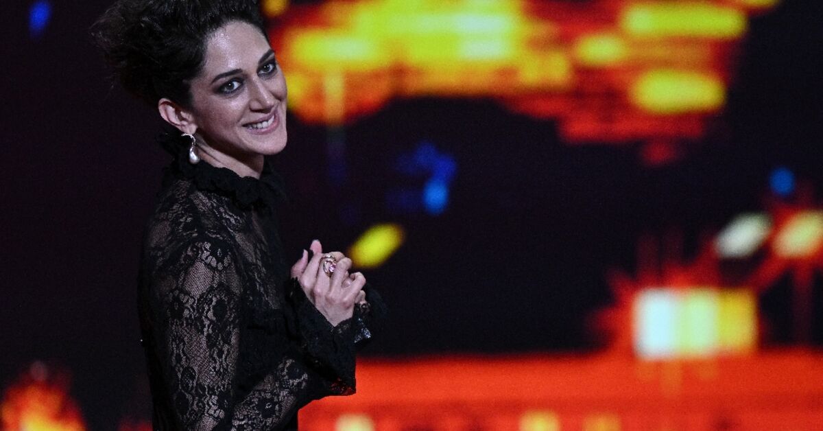 Exiled Iranian Zar Amir Ebrahimi wins best actress at Cannes - AL-Monitor: The Middle Eastʼs ...