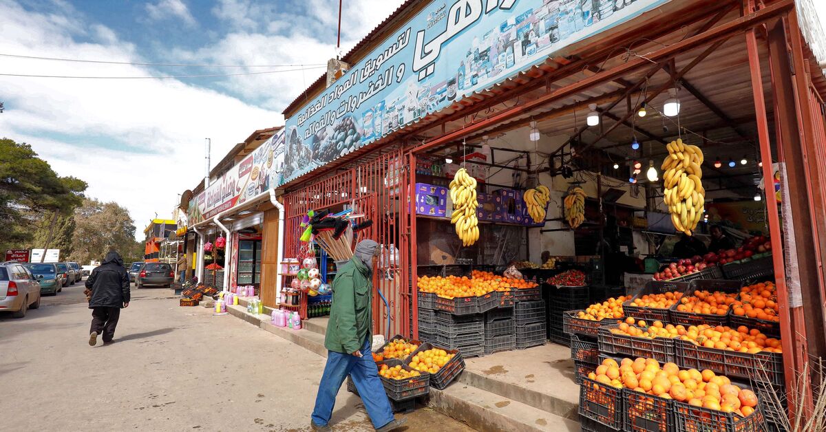 Libya grapples with mounting food costs, diminishing oil revenues - AL ...