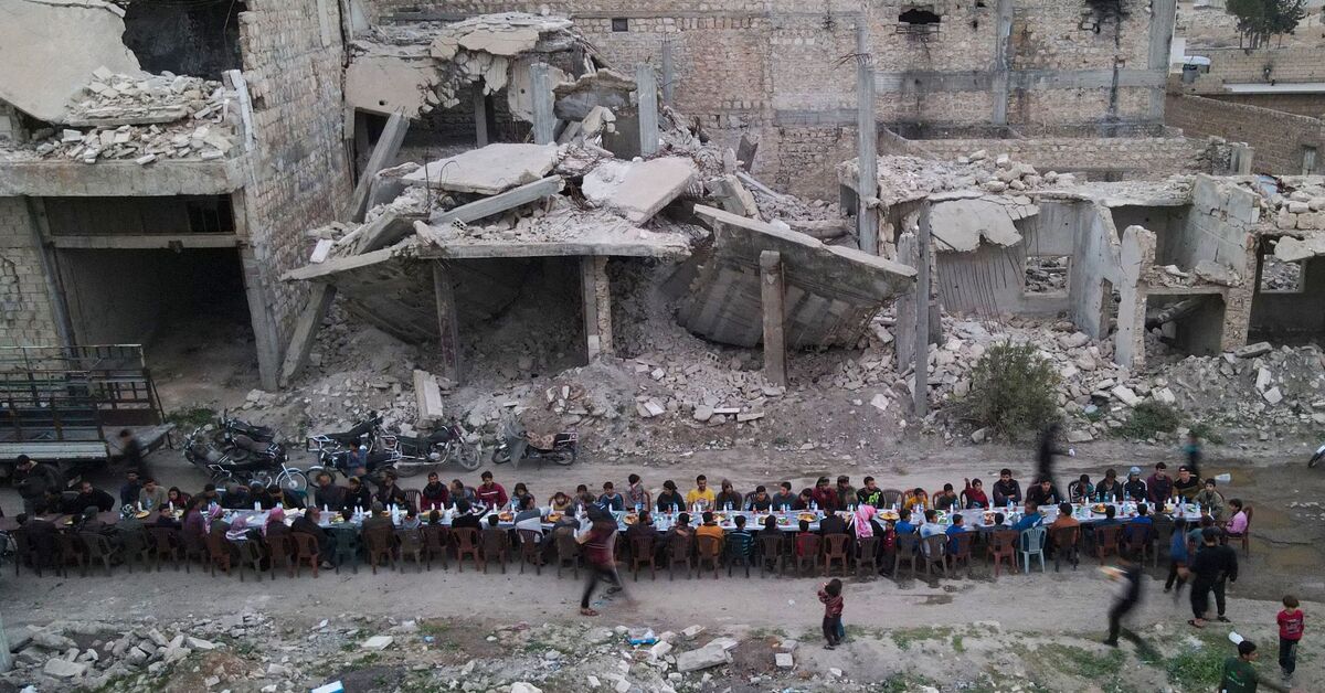 Syrians reject trench dug by Turkish army near Aleppo - AL-MONITOR: The ...