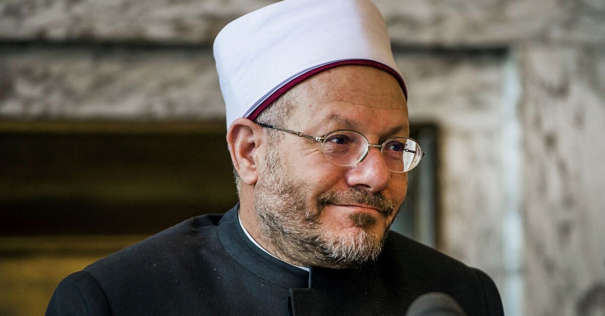 Egyptian Mufti warns Britain on threat from Muslim Brotherhood - AL ...