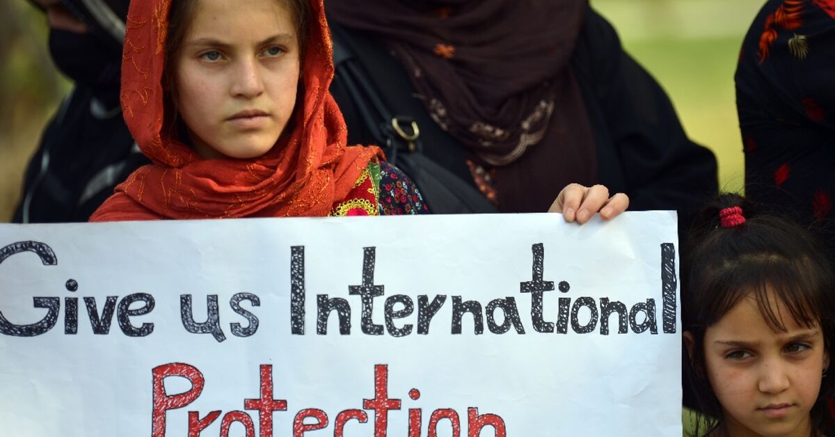 Nearly 60 mn people internally displaced worldwide in 2021 - AL-Monitor ...