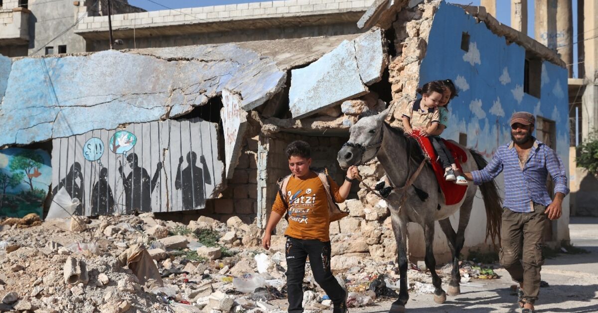 Diplomats seek deal to keep critical Syria aid flowing - AL-MONITOR ...