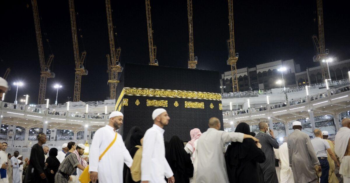 Hajj disasters: stampedes, infernos and a bloody siege - AL-MONITOR ...
