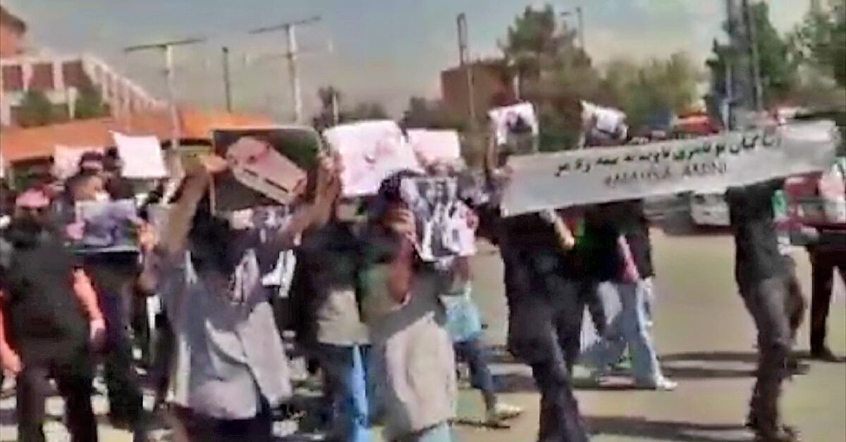 New Iran protests over woman's death after 'morality police' arrest ...