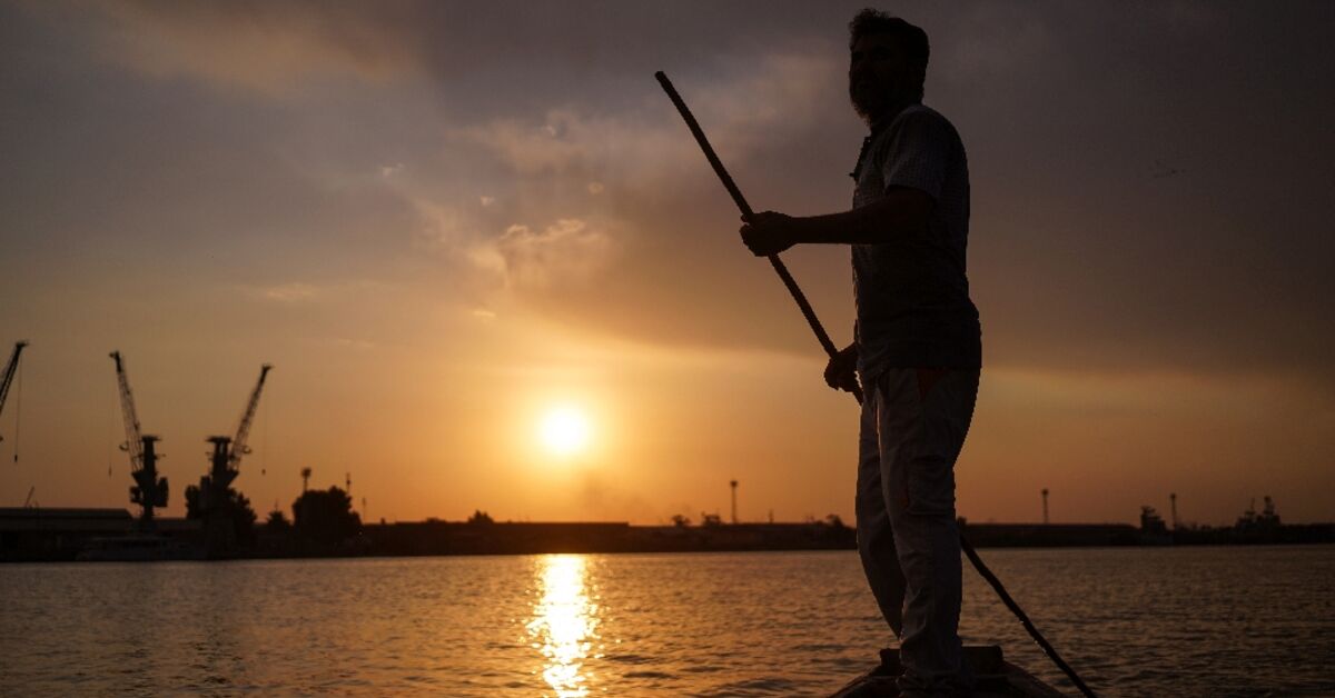 Twilight of the Tigris: Iraq's mighty river drying up - AL-Monitor: The ...