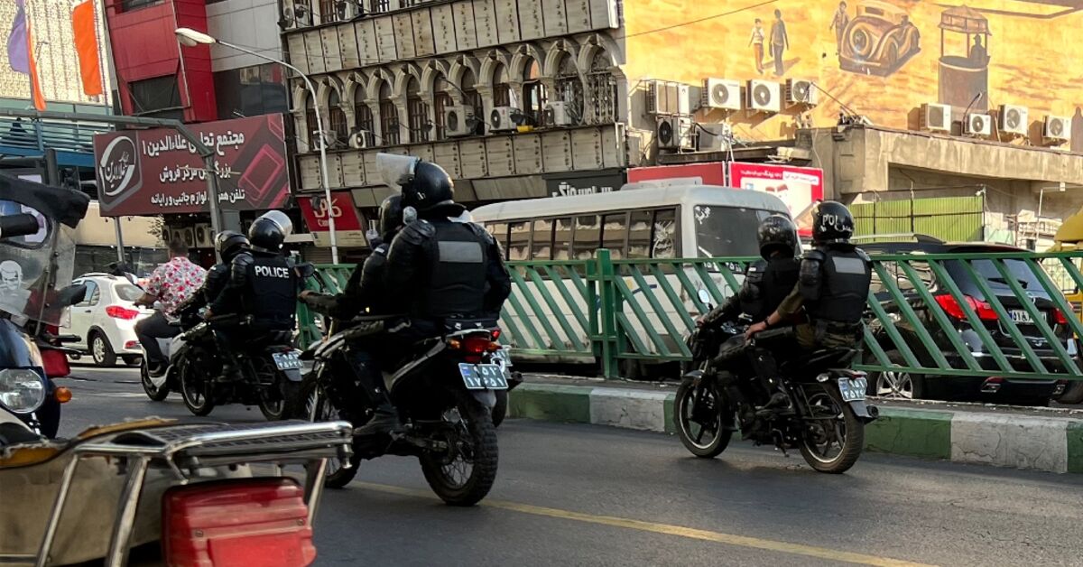 Fame no shield from 'frightening' Iran arrest wave - AL-Monitor: The ...
