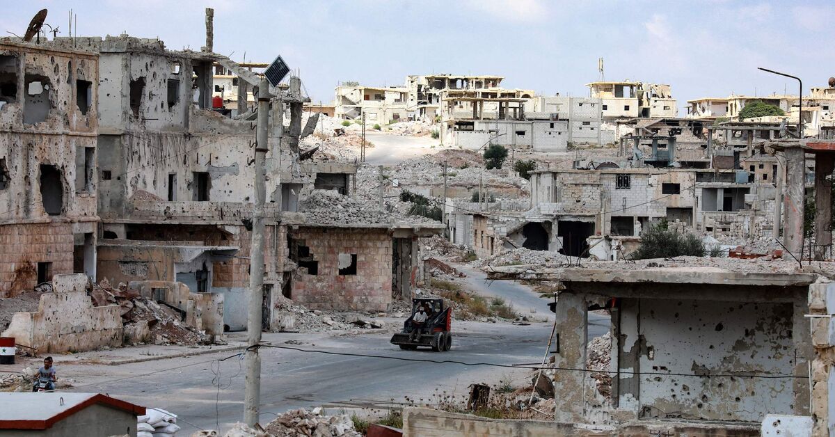 Syrian government aligned forces, Islamic State battle in south - AL ...