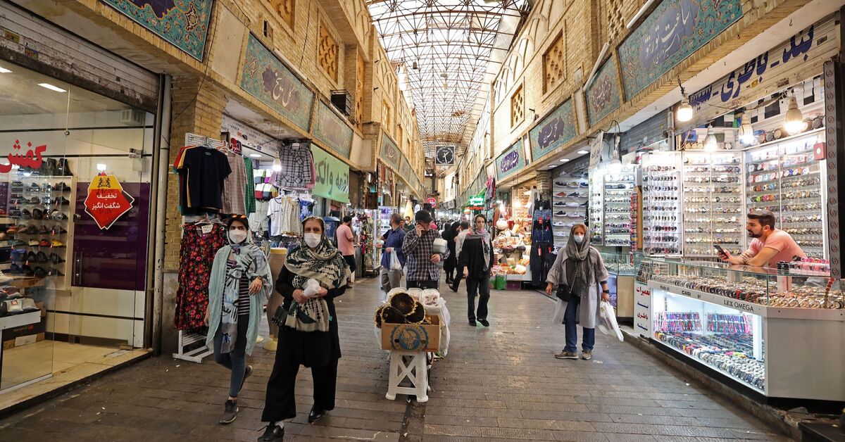 Iran businesses on strike despite legal threats - AL-Monitor: The ...