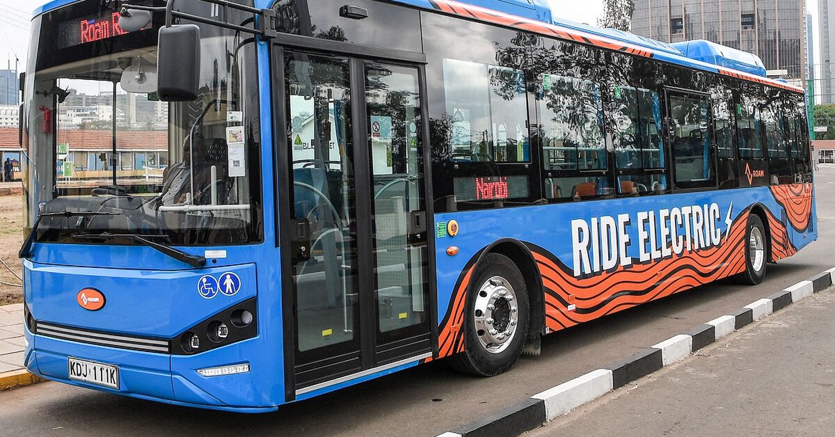 Egypt builds on COP27 with electric bus deal - AL-Monitor: The Middle ...