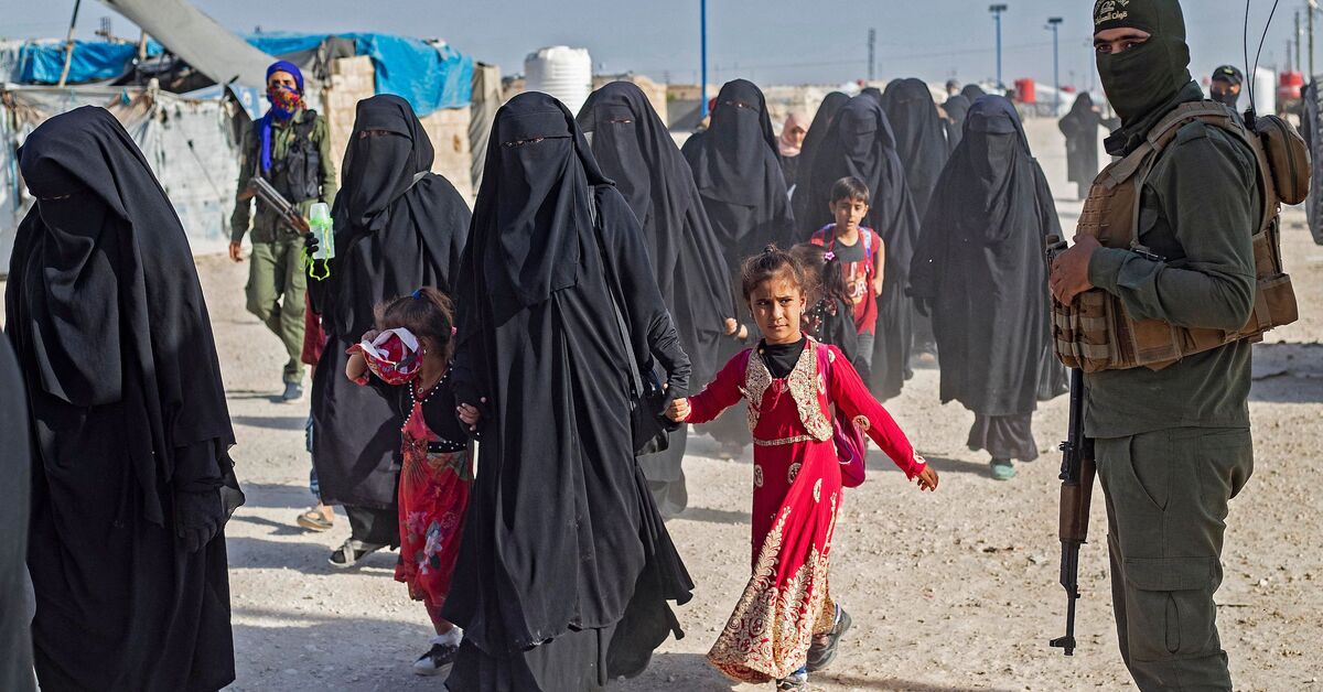 Iraq repatriates 580 citizens from Syria’s al-Hol camp - AL-Monitor ...