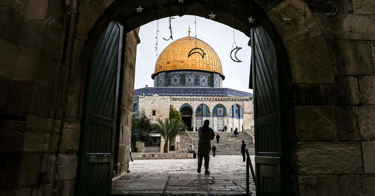 Israeli far-right minister risks regional flareup with Temple Mount visit - AL-Monitor: The ...