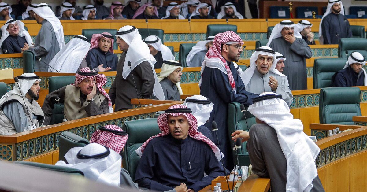 Kuwait's government resigns in latest parliament standoff - AL-Monitor ...