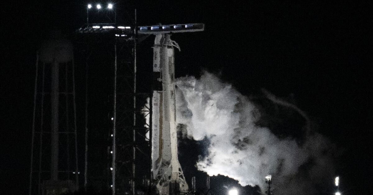 SpaceX crew launch to ISS postponed - AL-Monitor: The Middle Eastʼs ...