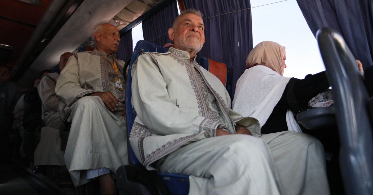 20 pilgrims dead in bus crash en route to Saudi Arabia’s Mecca - AL ...