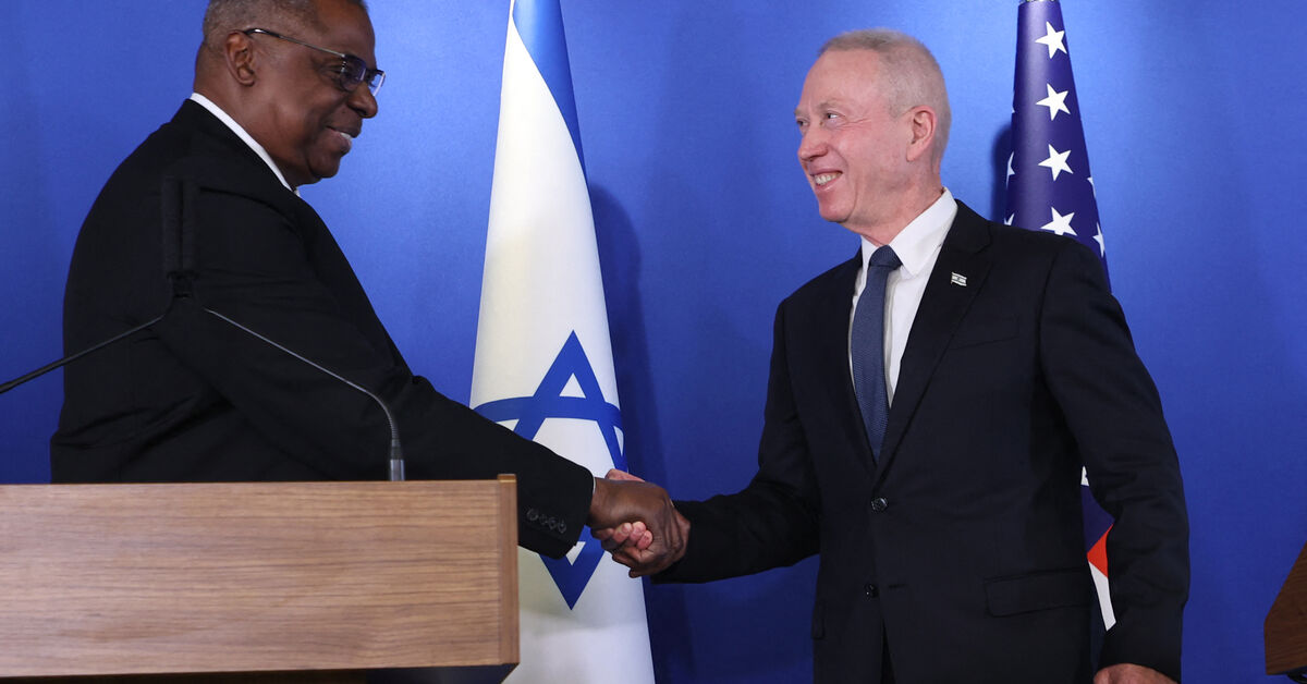 Sacked Israeli defense chief may apologize as Netanyahu meets ...