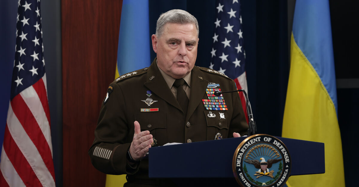 Top US general Mark Milley makes surprise visit to Syria - AL-Monitor ...