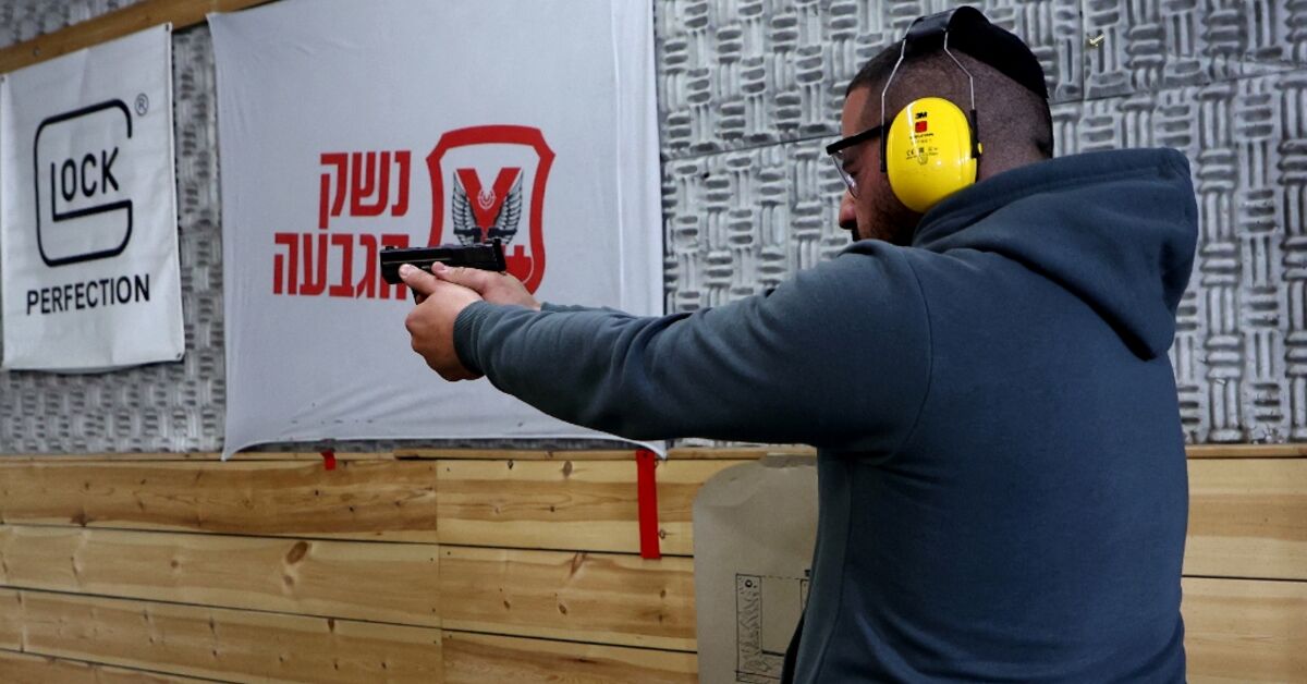Fearing Palestinian attacks, Israelis seek security in guns - AL ...