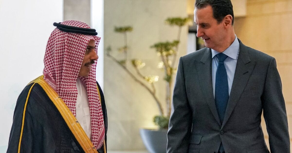 Saudi FM meets Syria's Assad on first Damascus trip since war - AL ...