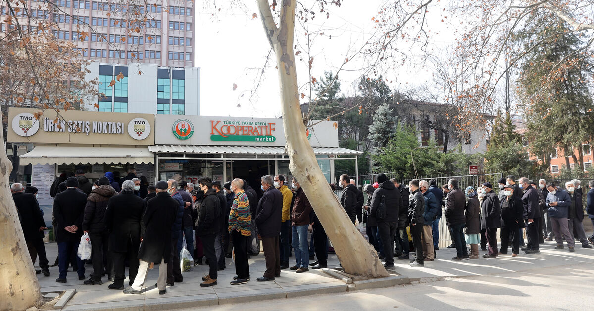 Turkey hikes interest rates by 6.5 percentage points to 15% - AL ...