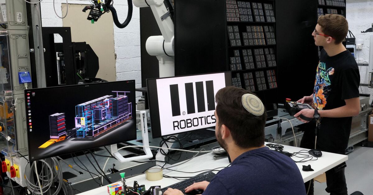 The Middle East joins the global supercomputer competition - AL-Monitor ...