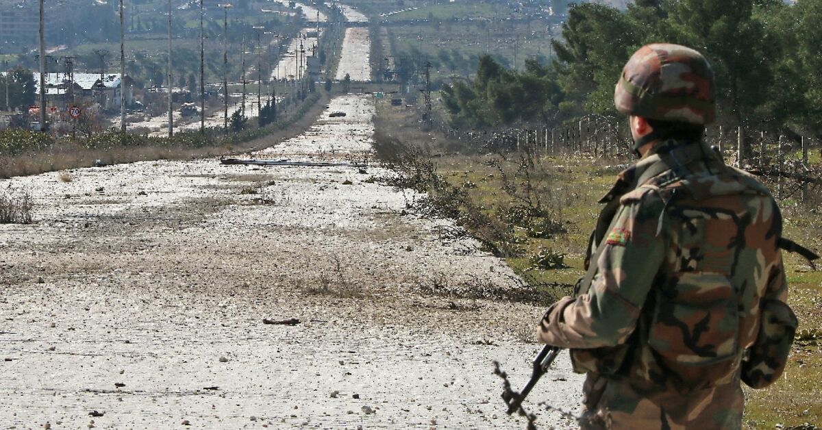 IS attack on Syria army bus kills 26 soldiers: monitor - AL-Monitor ...