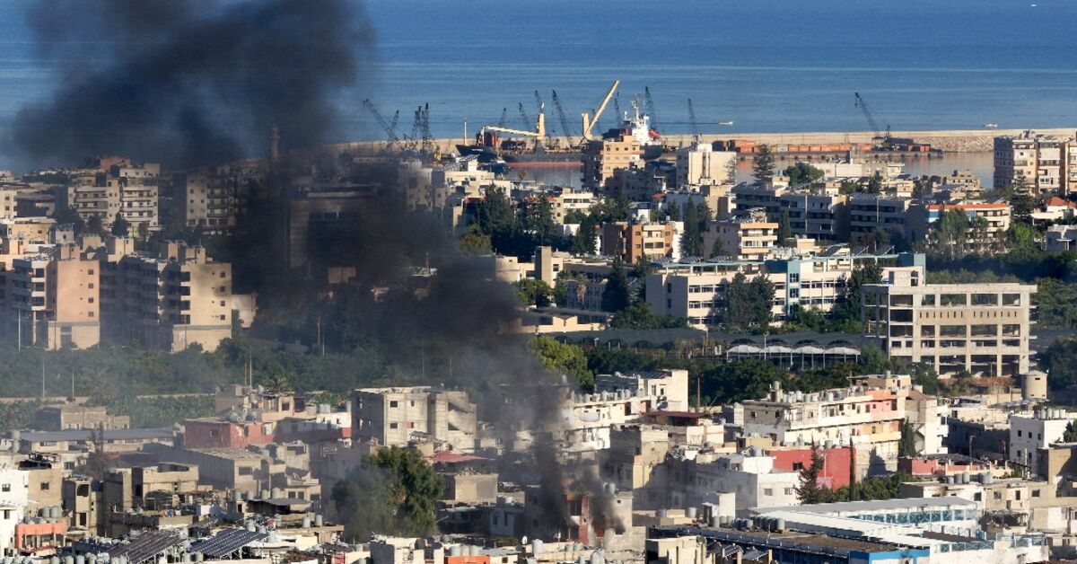 Four dead as renewed clashes hit Lebanon Palestinian camp - AL-Monitor ...