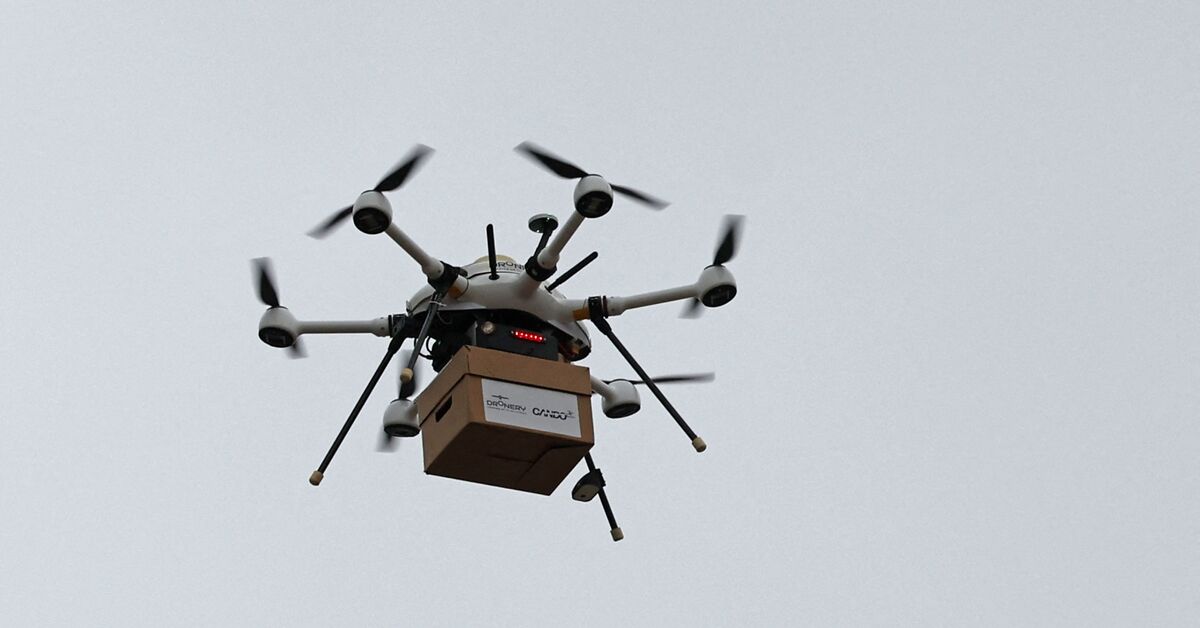 Israel's defense exports on the rise, drone customers up 40% since 2020 ...