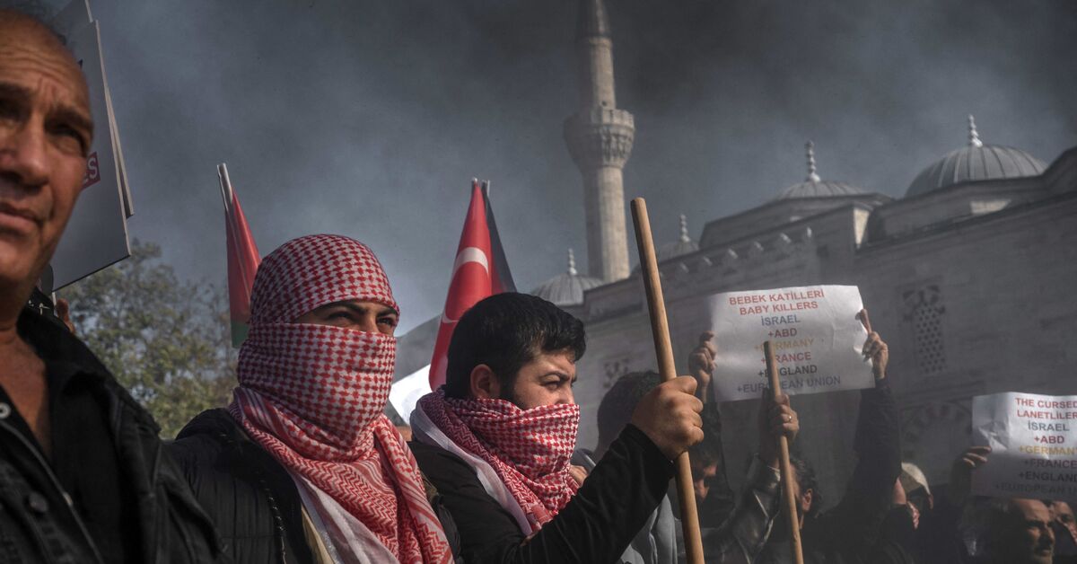 Turkey's Gaza protests continue as Erdogan warns Israel against ground ...