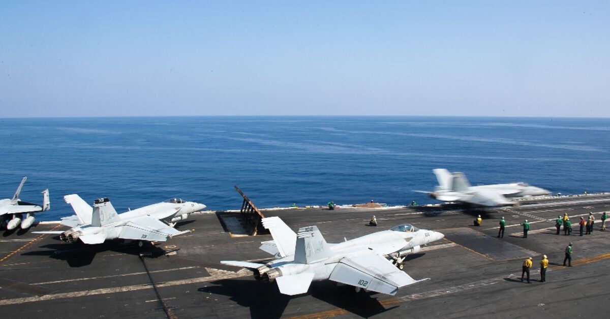 US Navy intercepts 3 missiles fired from Yemen 'potentially' at Israel ...