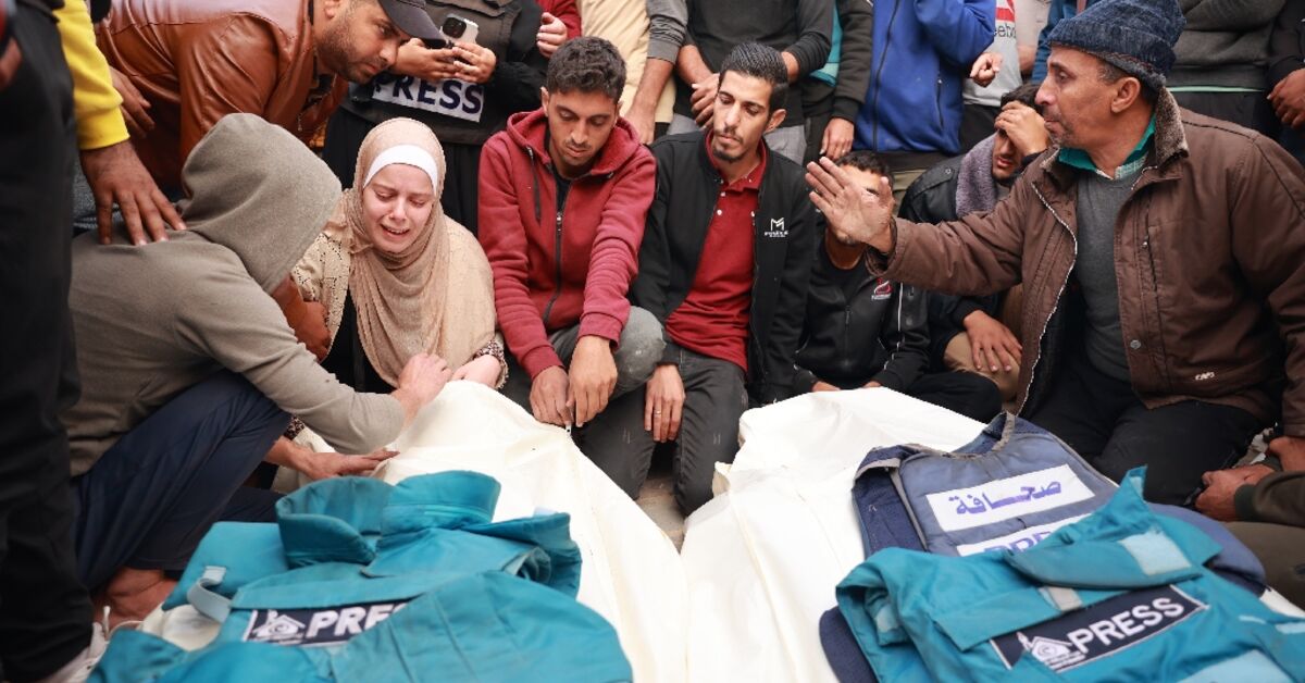 Gaza journalists both witnesses and victims of war - AL-Monitor: The ...