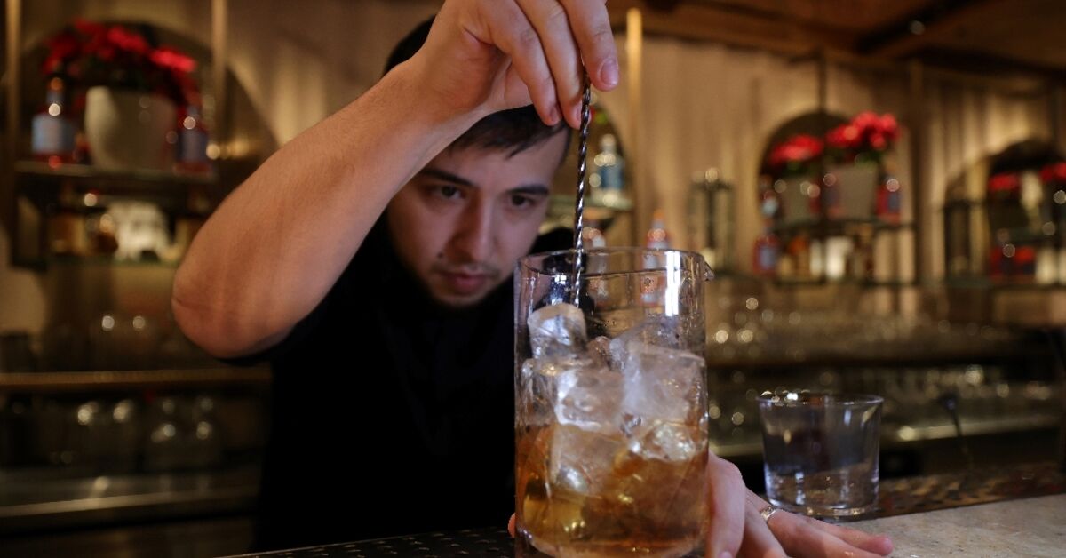 Big deal or small beer? Saudi debates first store for booze - AL ...