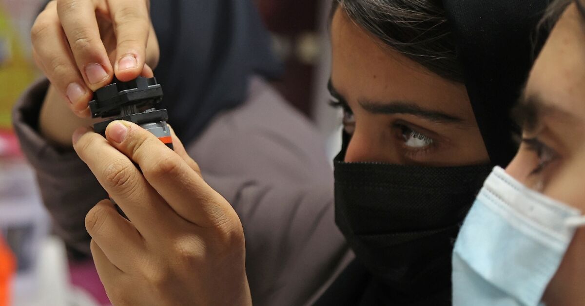 US university to shut Qatar campus citing Mideast instability - AL-Monitor: The Middle Eastʼs ...